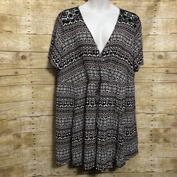 torrid | Dresses | Torrid Size 3 Faux Wrap Dress Black White Pink ...